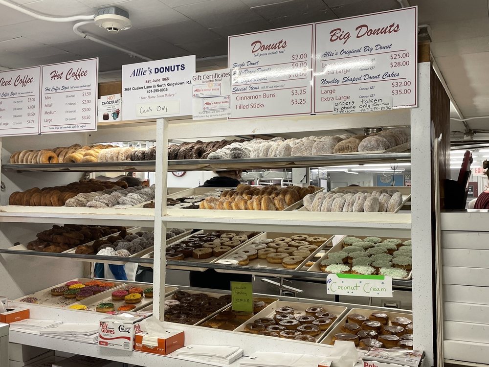ALLIE’S DONUTS - Updated September 2024 - 364 Photos & 525 Reviews ...
