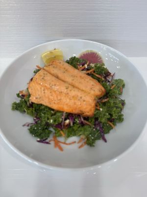 NOVA FRESH KITCHEN - Updated August 2025 - 13 Photos - 625 NE Spanish ...