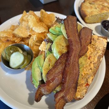 DELILAH’S - Updated August 2024 - 42 Photos & 36 Reviews - 115 N Adams ...