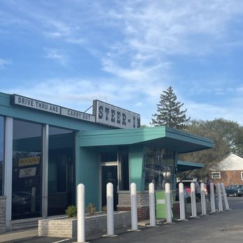 INDY’S HISTORIC STEER-IN RESTAURANT - Updated July 2024 - 469 Photos ...