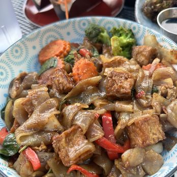 SMACK NOODLE - Updated December 2025 - 186 Photos & 232 Reviews - 45 ...