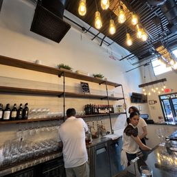 THE LOCAL HEN - Updated October 2025 - 99 Photos & 53 Reviews - 888 ...