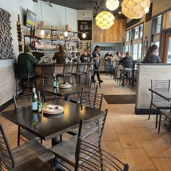 LICARI’S SICILIAN PIZZA KITCHEN - Updated July 2024 - 181 Photos & 290 ...