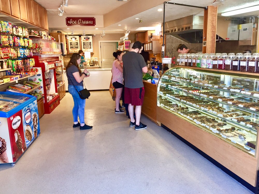 SPRINGDALE CANDY COMPANY - 167 Photos & 200 Reviews - Candy Stores ...