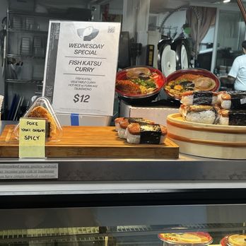 ALI’I FISH MARKET - Updated November 2024 - 428 Photos & 127 Reviews ...