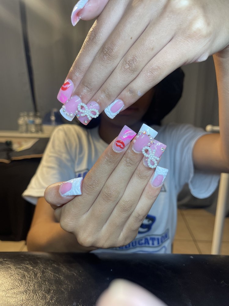 SPOILED ROTTEN NAILS - Updated November 2025 - 13 Photos - Henderson ...