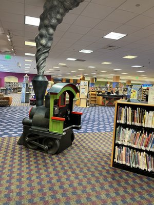 CLINTON MACOMB PUBLIC LIBRARY - Updated July 2025 - 54 Photos & 25 ...