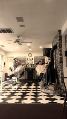 RON’S BARBER SHOP - Updated December 2025 - 16 Photos & 21 Reviews ...