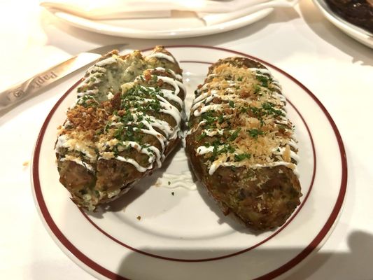 100 PAPI’S - Updated November 2025 - 17 Photos - 100 Kellogg Lane ...