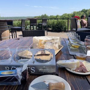 RUSTIC ROOTS WINERY - 59 Photos & 21 Reviews - 20168 St Croix Trl N ...