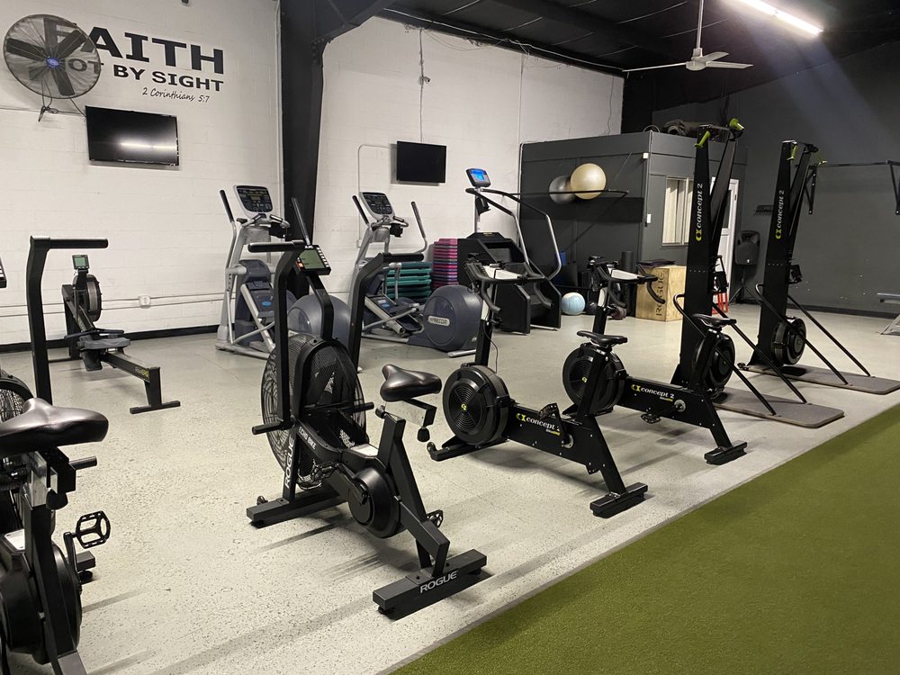 THE FITNESS LAB - Updated December 2025 - 15 Photos - 625 E Elm Ave ...