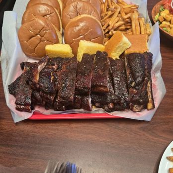 RED HOUSE BBQ - Updated October 2025 - 638 Photos - 929 Reviews - 426 E ...