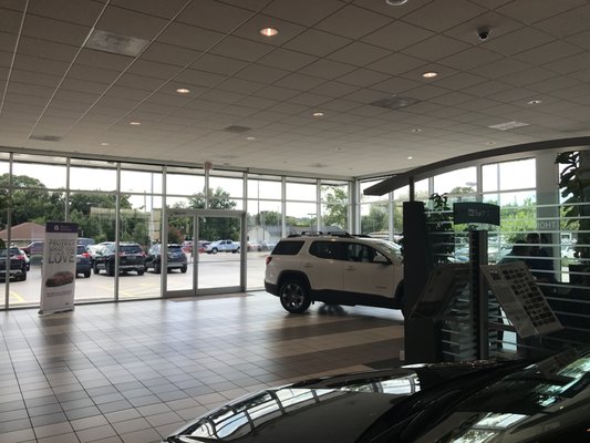 THOMPSON BUICK GMC - Updated October 2025 - 28 Photos & 109 Reviews ...