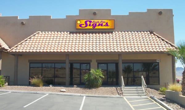 SOUTH SIDE SIGNS - Updated January 2026 - 40 Photos - 2800 Sweetwater ...