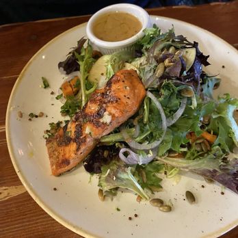 WILDFIN AMERICAN GRILL - Updated January 2026 - 435 Photos & 559 ...