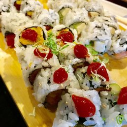 SUSHI Q2 - OWINGS MILLS - Updated September 2024 - 309 Photos & 300 ...