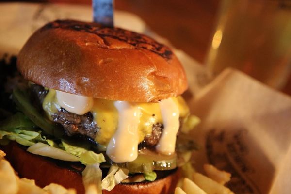 CRAFT BURGER BAR - 289 Photos & 173 Reviews - 2947 Shore Dr, Virginia ...