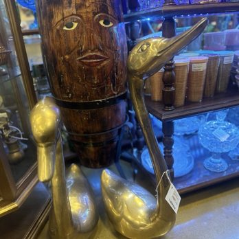 SEA HIVE STATION - Updated October 2025 - 356 Photos & 78 Reviews ...