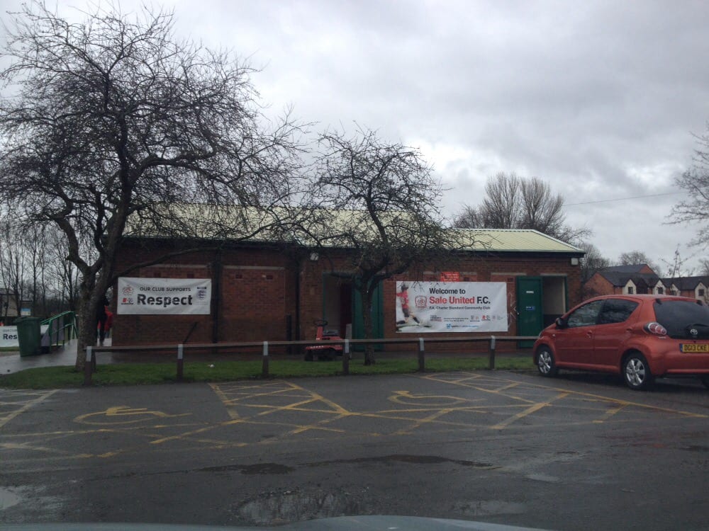 CROSSFORD BRIDGE - Danefield Road, Sale, Greater Manchester, United ...