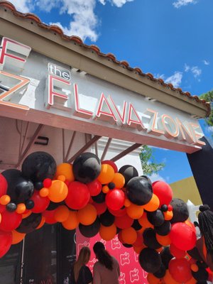 THE FLAVA ZONE - 53 Photos & 21 Reviews - 4938 N University Dr ...