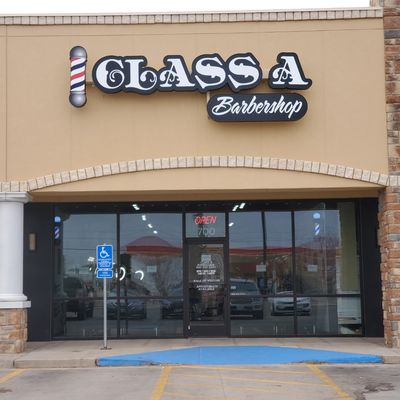 CLASS A BARBERSHOP - Updated July 2025 - 64 Photos - 6616 Milwaukee Ave ...