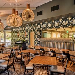 SAND HILL SUNDECK - Updated May 2026 - 40 Photos & 46 Reviews - 3000 ...