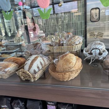 CASERA CAFE & BAKERY - Updated July 2025 - 152 Photos & 37 Reviews ...