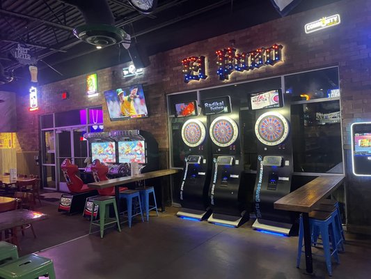 THE UNION DRAFTHOUSE CANYONS - Updated September 2024 - 45 Photos & 31 ...