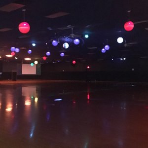 EAGLES ICE ARENA - Updated January 2026 - 11 Photos & 10 Reviews - 6321 ...