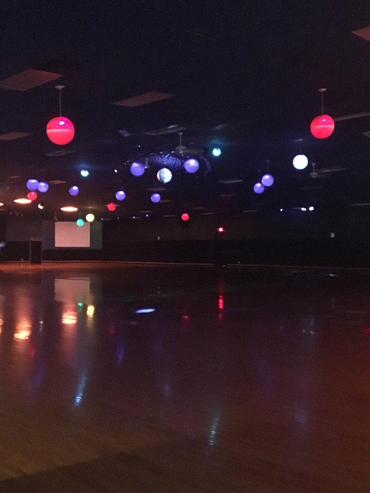 SKATE PLAZA - Updated October 2025 - 23 Reviews - 5685 N Pioneer Dr ...