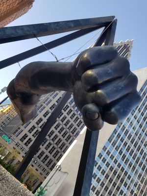 MONUMENT TO JOE LOUIS - Updated November 2025 - 63 Photos & 25 Reviews ...
