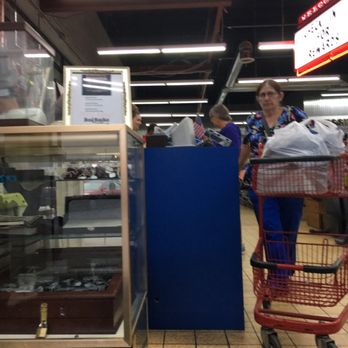 RED RACKS THRIFT STORE - Updated January 2025 - 11 Photos & 25 Reviews ...