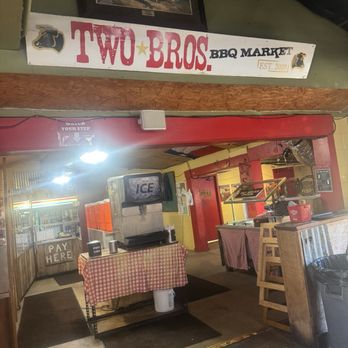 TWO BROS BBQ MARKET - Updated September 2025 - 702 Photos & 959 Reviews ...