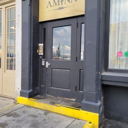 AMINA - Updated October 2025 - 685 Photos & 256 Reviews - 1102 ...