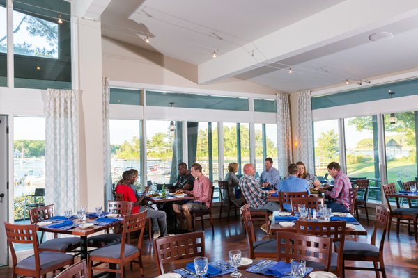 DOCKSIDE RESTAURANT ON YORK HARBOR - Updated December 2025 - 59 Photos ...
