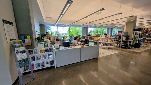 UO PORTLAND LIBRARY - Updated September 2025 - 16 Photos - 2800 NE ...
