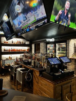 TRIPLE DEUCE SALOON - Updated September 2025 - 10 Photos - 15713 US Hwy ...