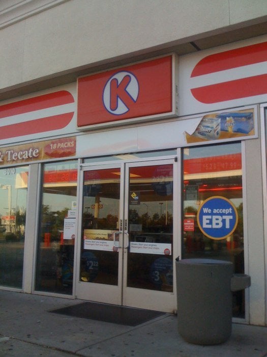 76 / CIRCLE K - Updated December 2025 - 10 Photos & 25 Reviews - 8010 ...
