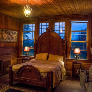 RIVERVIEW ESTATE BY BROPHY - Updated June 2025 - 72 Photos - 1650 ...