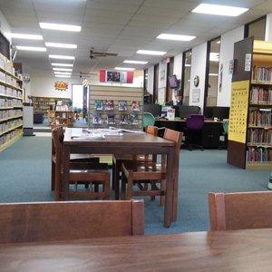 ELMHURST PUBLIC LIBRARY - 69 Photos & 81 Reviews - 125 S Prospect Ave ...