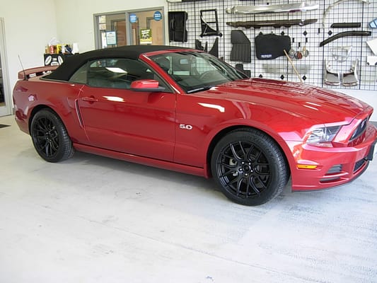 REUTHER FORD - Updated October 2025 - 26 Photos - 1325 McNutt St ...