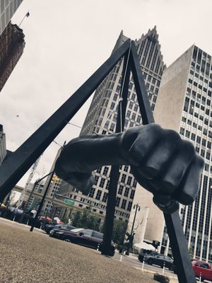 MONUMENT TO JOE LOUIS - Updated November 2025 - 63 Photos & 25 Reviews ...