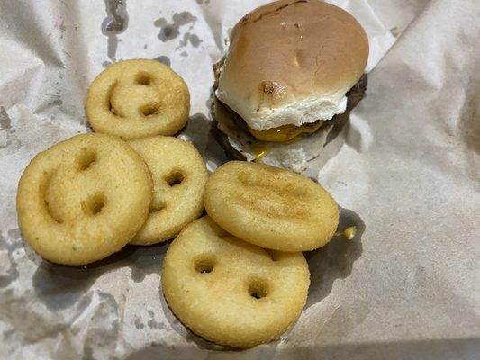 THE OWNERS BOX SPORTS BAR & GRILL - Updated March 2024 - 15 Photos & 22 ...