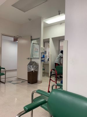 LA PALMA INTERCOMMUNITY HOSPITAL - 52 Photos & 208 Reviews - 7901 ...