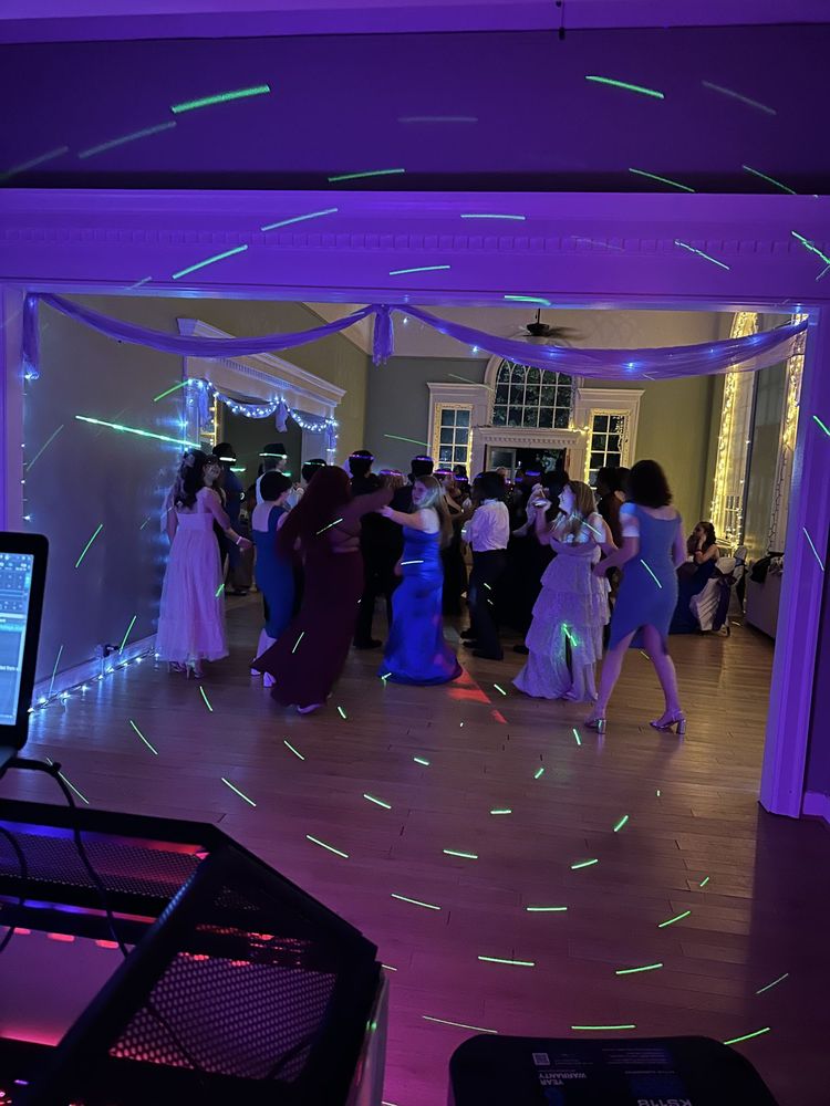 SOUNDWAVE PRODUCTIONS ENTERTAINMENT - Updated August 2024 - 18 Photos ...