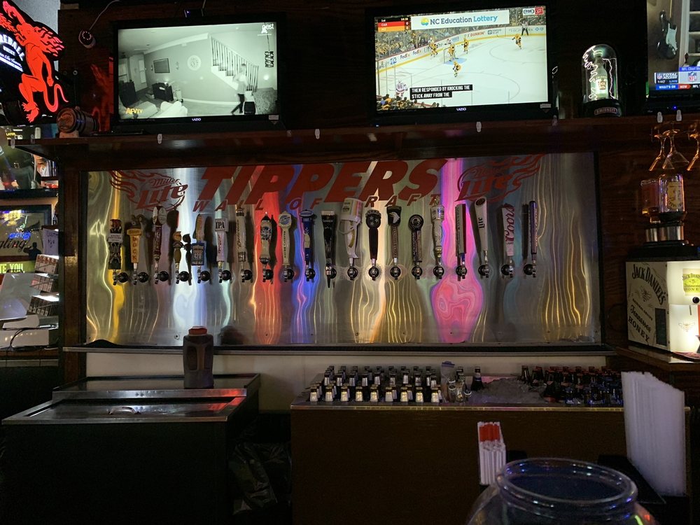 TIPPERS NEIGHBORHOOD PUB - Updated December 2025 - 47 Reviews - 1481 ...