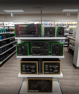 MEMORY EXPRESS COMPUTERS - VICTORIA - Updated December 2025 - 11 Photos ...