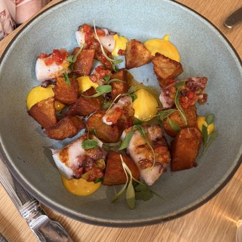 THE SHELL RESTAURANT - Updated December 2025 - 170 Photos & 155 Reviews ...