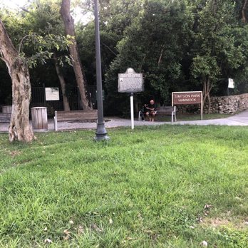 SIMPSON PARK - Updated October 2025 - 192 Photos & 19 Reviews - 5 SW ...