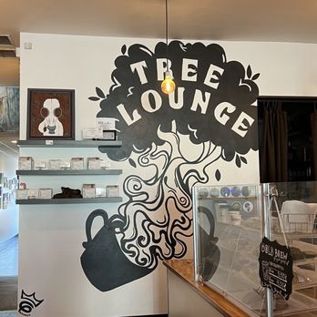 TREE LOUNGE COFFEE - Updated August 2024 - 132 Photos & 76 Reviews ...